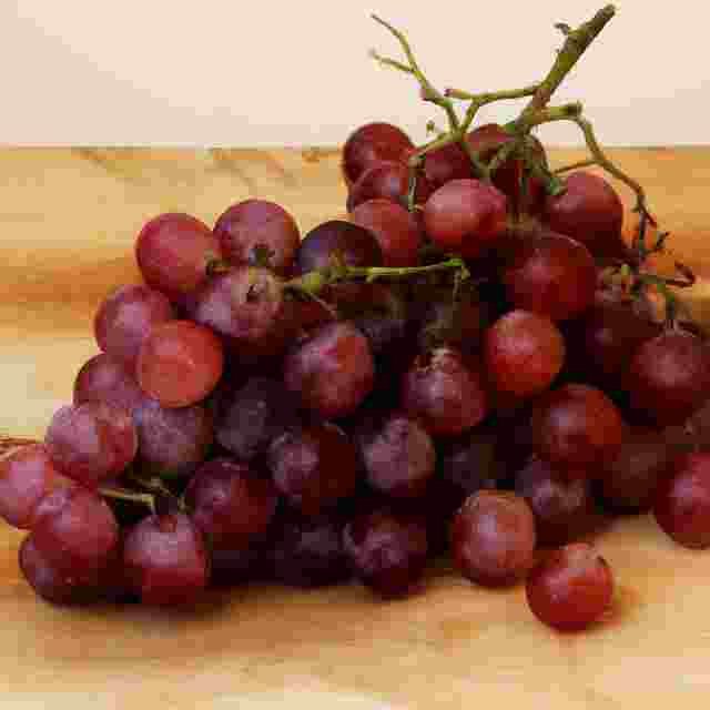 Red Grape - Plant-based Ingredient Index - Chakra Vegan Restaurant - NYC